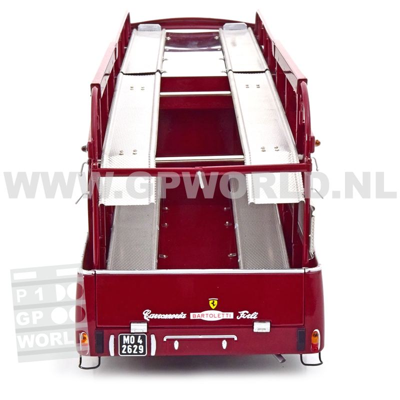 FIAT 642 RN2 Bartoletti Ferrari transporter - 1/18 CMR Models - GPworld ...
